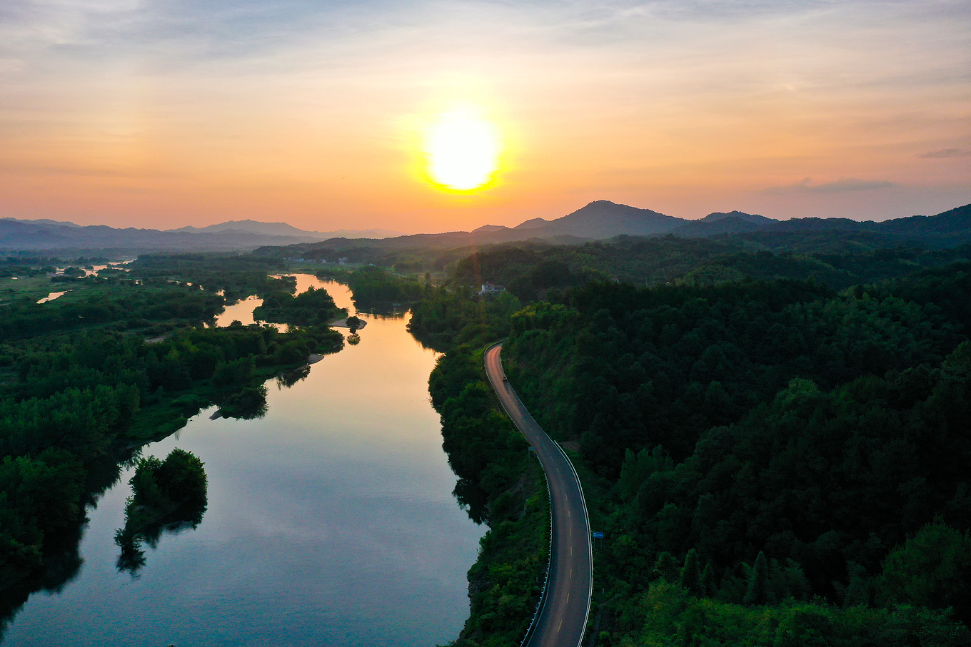 自驾800公里大别山风景道，打卡最美路段，景色美如画-六安旅游攻略-游记-去哪儿攻略
