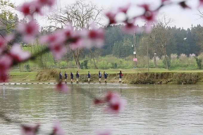 乡游黔中│旅人遇见绿洲，黔东南的雷屯福地，你该来了-锦屏旅游攻略-游记-去哪儿攻略